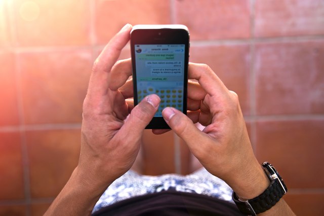 How to Obtain Printed Copies of Text Messages Sent to & From a Cell ... How to Obtain Printed Copies of Text Messages Sent to & From a Cell ...