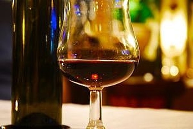 How To Print Your Own Wine Labels On Your Home Computer Techwalla