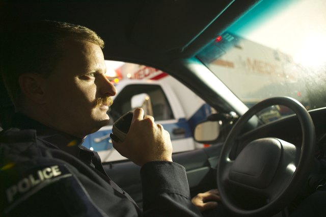 How to Listen to Police Frequencies on the Internet | Techwalla.com How to Listen to Police Frequencies on the Internet | Techwalla.com